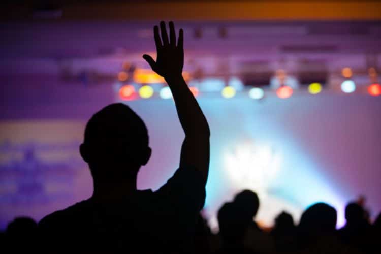 Isaías 6:1-8 para pregar sobre Avivamento