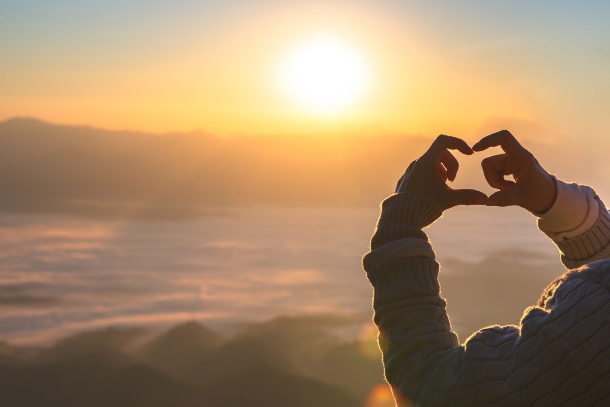 3 Fatos Profundos Sobre o Amor de Deus - Pregação em 1 João 4