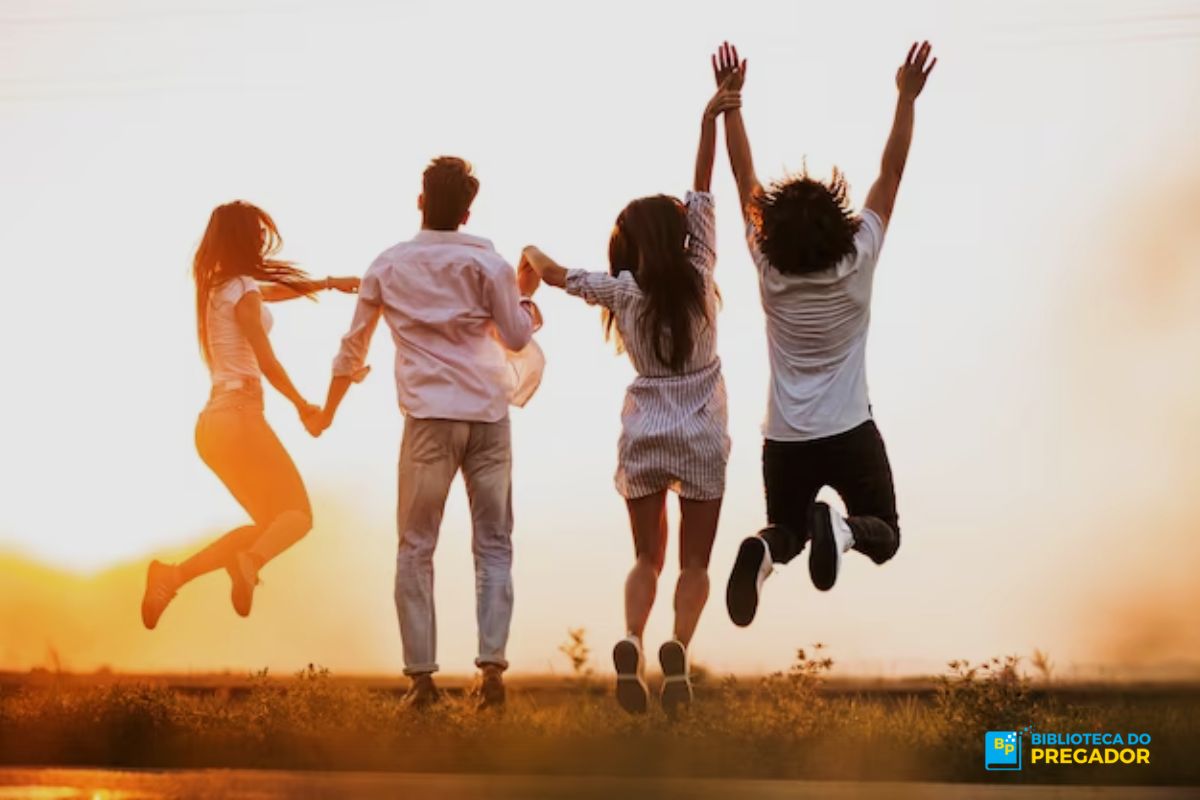 20 Frases evangélicas sobre amizade para edificar amigos